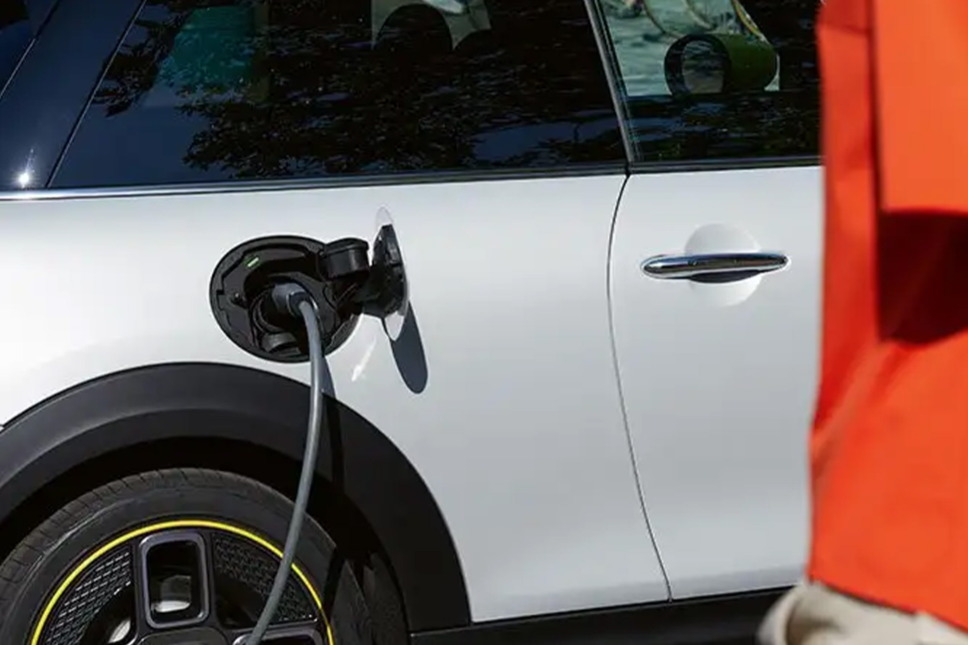 MINI Electromobility - Driver Stories | MINI.CO.TH