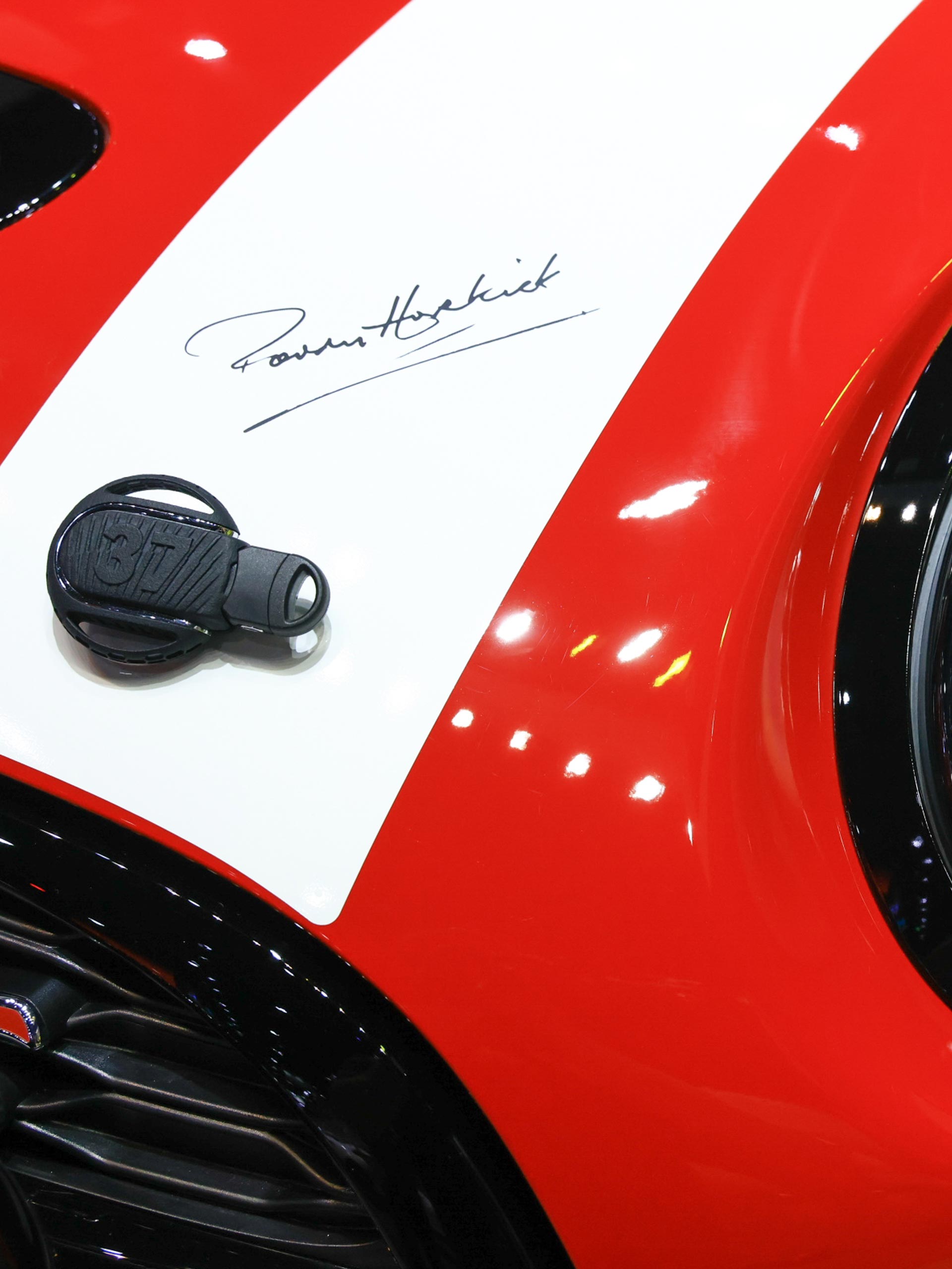 MINI Paddy Hopkirk Edition รุ่นพิเศษสุดยอดนักแข่ง จำกัดเพียง 37 คันในไทย