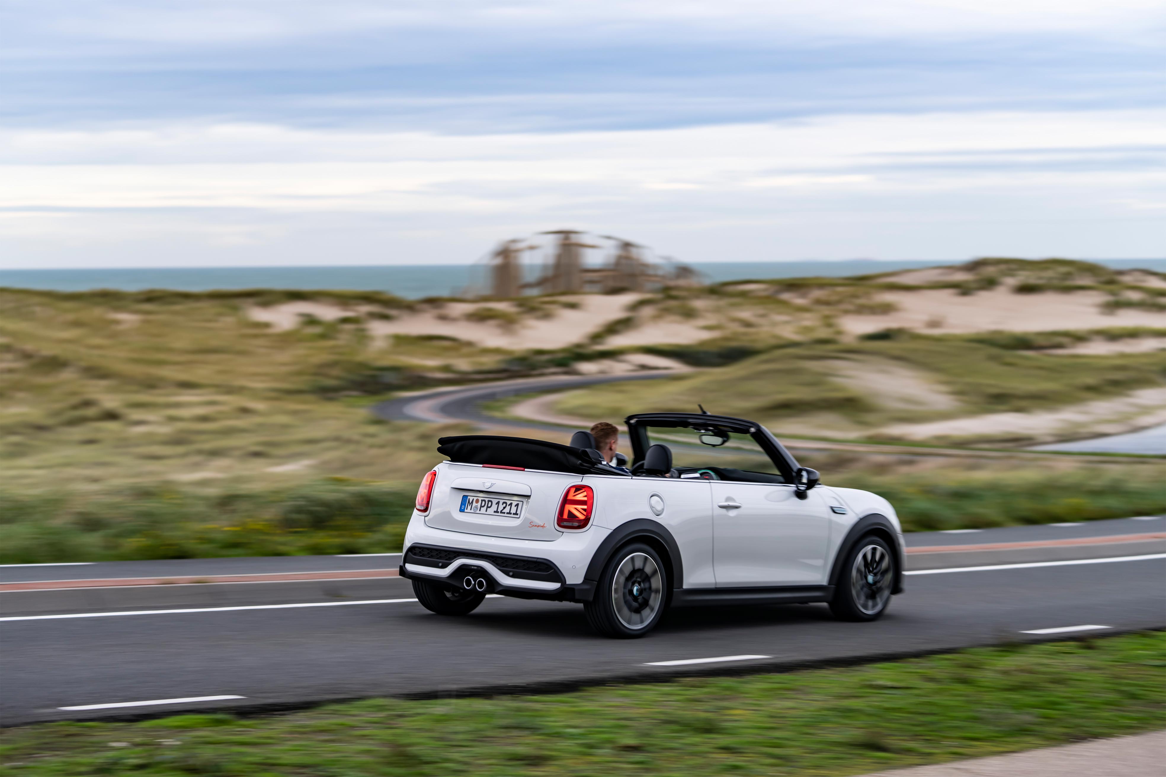 MINI Convertible Seaside Edition | MINI Thailand
