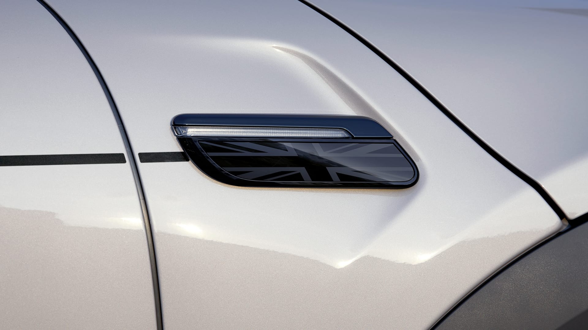 MINI 3-DOOR HATCH | MINI.CO.TH