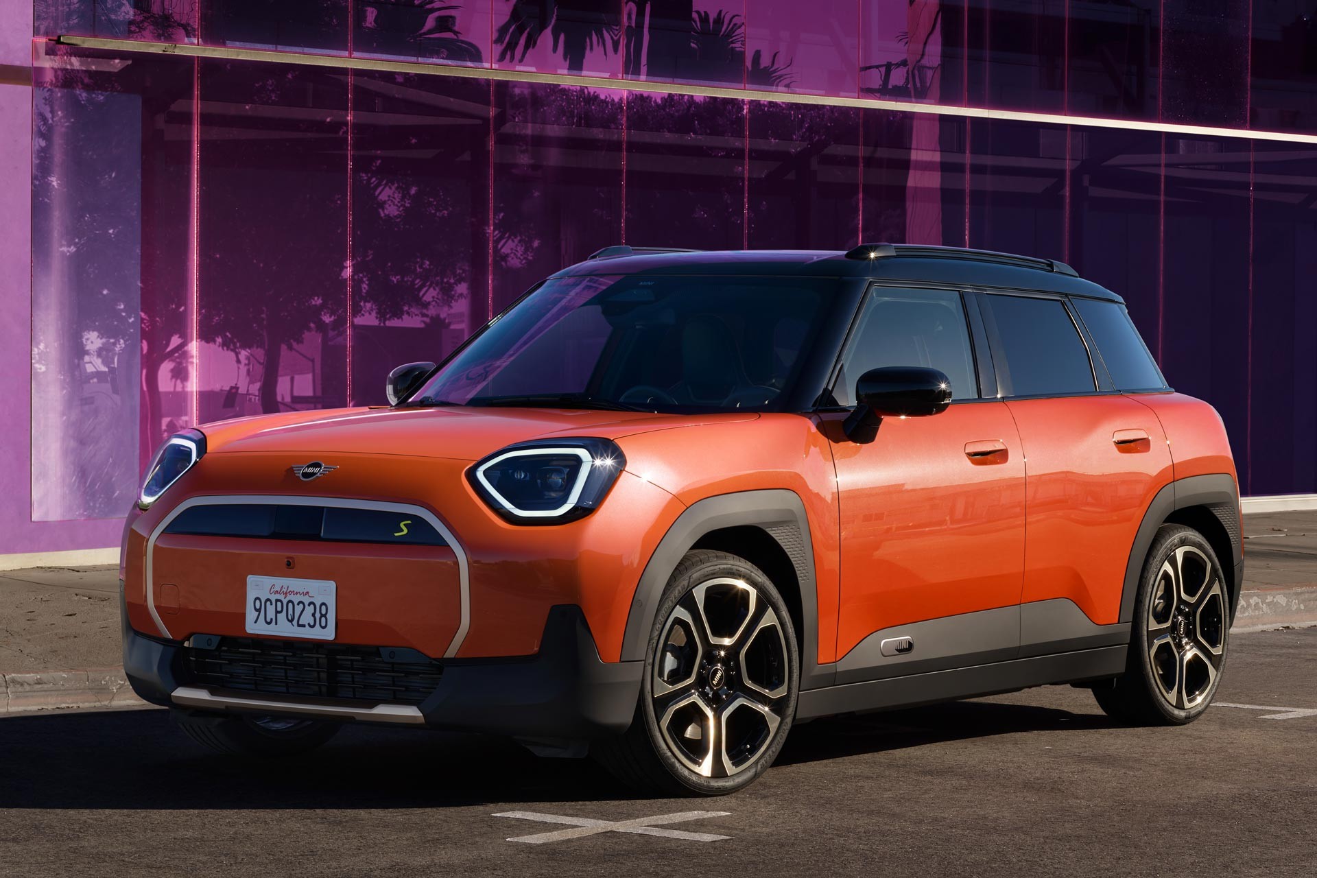 MINI Electromobility - Electric Family | MINI.CO.TH